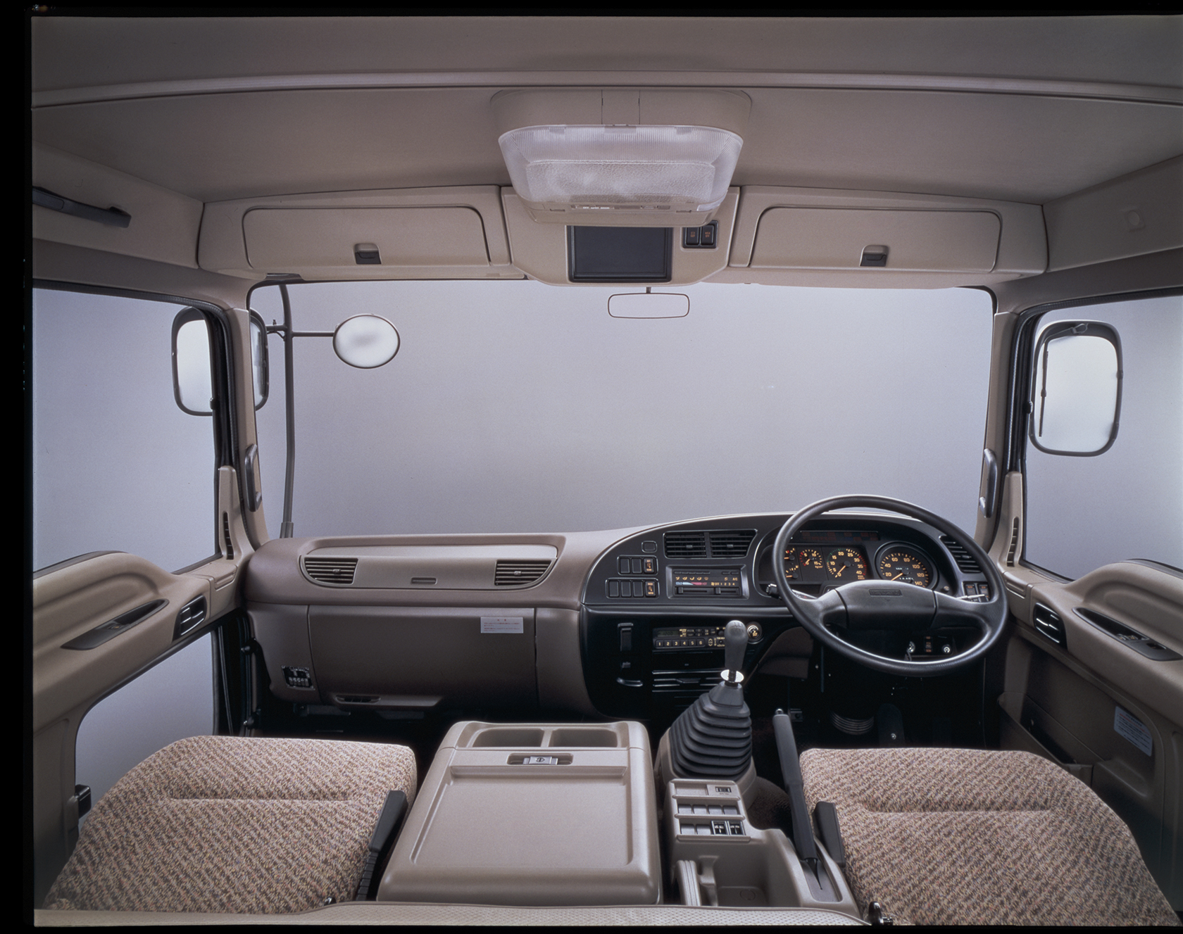 FORWARD 5th | ISUZU MOTORS LIMITED